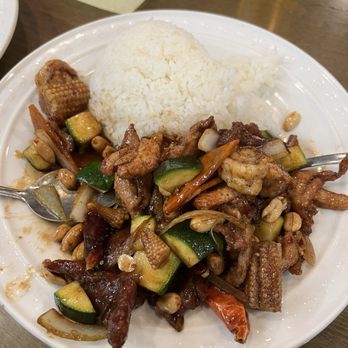 LUC DINH KY RESTAURANT - Updated January 2025 - 1397 Photos & 911 ...