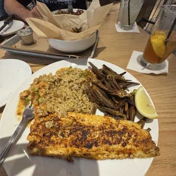 TRICKY FISH - Updated July 2025 - 1351 Photos & 978 Reviews - 1251 ...