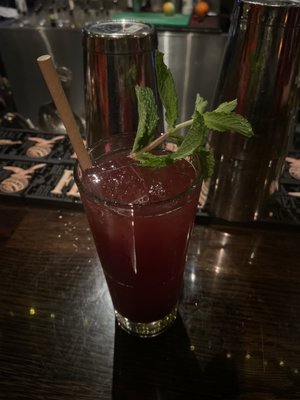 815 - Updated March 2025 - 37 Photos & 76 Reviews - 815 Elm St ...