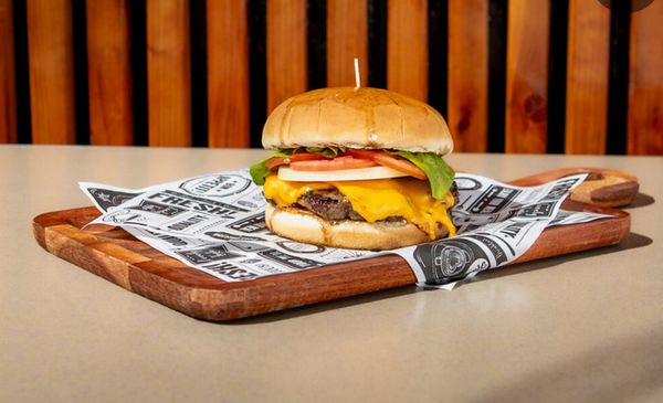 H-D BURGERS - Updated October 2025 - 65 Photos & 21 Reviews - 5417 W ...