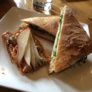 PAPE/DANFORTH LIBRARY - Libraries - 701 Pape Avenue, Toronto, ON ...