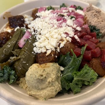 HUMMUS REPUBLIC - 104 Photos & 186 Reviews - 28108 Newhall Ranch Rd ...