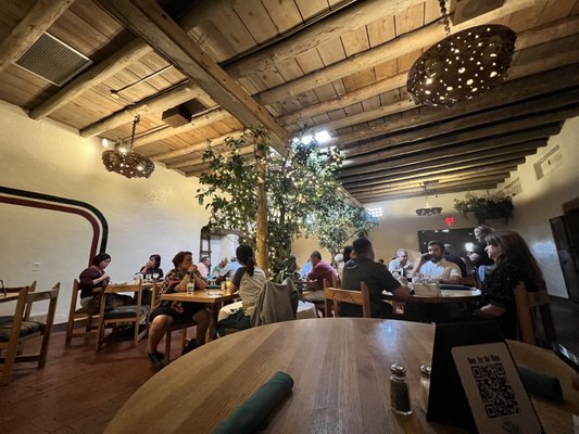 HIGH NOON RESTAURANT & SALOON - 326 Photos & 409 Reviews - Bars - 425 ...