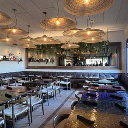 PIZZA TO THE RESCUE - Updated January 2026 - 456 Photos & 261 Real ...