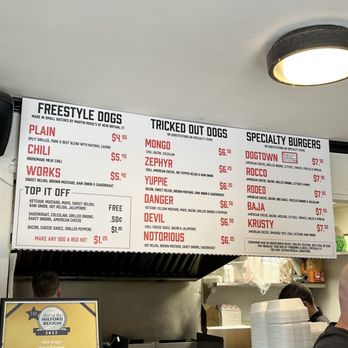 DOGTOWN - Updated July 2024 - 154 Photos & 153 Reviews - 664 New Haven ...