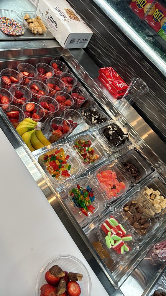 D&D GOURMET CATERING & BAKERY - Updated December 2025 - 36 Photos & 36 ...