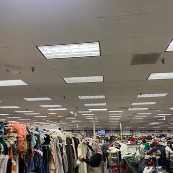 VALLEY VALUE CENTER - Updated September 2025 - 115 Photos & 210 Reviews ...