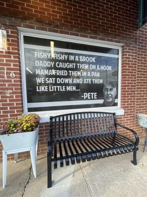 PETE’S FISH BOX - Updated December 2025 - 13 Photos - 116 W 1st St ...