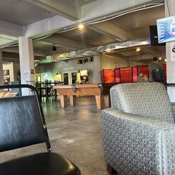 TEN & TWO COFFEE BAR - Updated December 2025 - 46 Photos & 41 Reviews ...