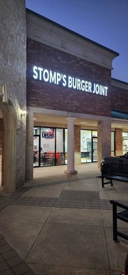 STOMP’S BURGER JOINT - Updated January 2026 - 53 Photos & 39 Reviews ...