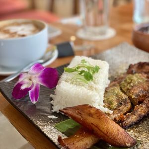 CAFE KACAO - Updated July 2025 - 3271 Photos & 2424 Reviews - 3325 N ...