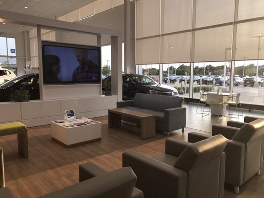 FOWLER VOLKSWAGEN OF NORMAN - Updated January 2026 - 31 Photos & 63 ...