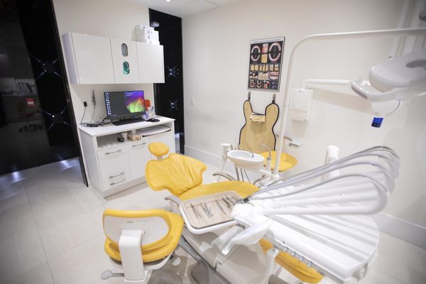 SUNNY DENTAL CLINIC - Updated January 2026 - 21 Photos - 1107 Bay ...