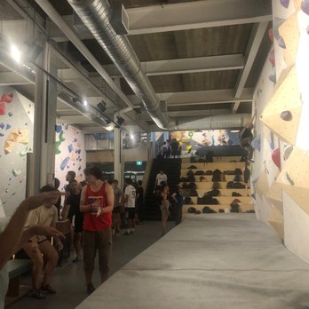 CAFÉ BLOC - Updated December 2025 - 15 Photos - 1209-1211 Boulevard ...