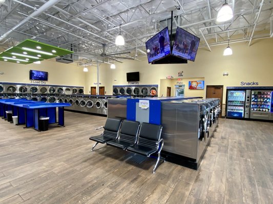 SPINZONE LAUNDRY - Updated October 2025 - 45 Photos & 63 Reviews - 1108 N Mays St, Round Rock ...