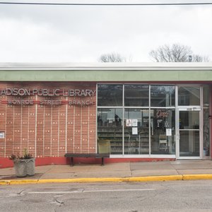 MADISON PUBLIC LIBRARY - PINNEY BRANCH - Updated June 2025 - 10 Reviews ...