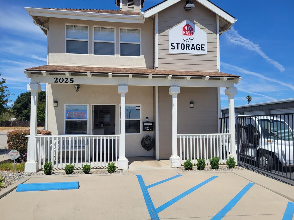 46 EAST SELF STORAGE - Updated December 2025 - 17 Photos - 2025 Mesa Rd ...