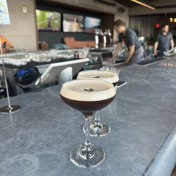 RARE BIRD - Updated October 2025 - 181 Photos & 97 Reviews - 200 4th ...