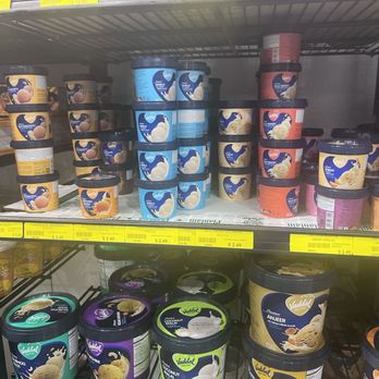 INTERNATIONAL MARKET - Updated February 2026 - 104 Photos & 81 Reviews - 3940 Barron St ...