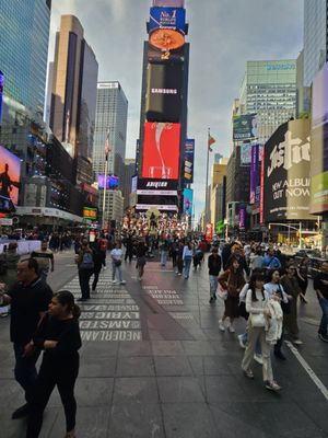 RED STAIRS TIMES SQUARE - Updated December 2025 - 70 Photos - 200 W ...