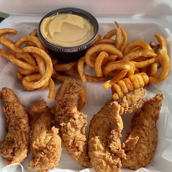 TASTEE CHICK - Updated December 2025 - 10 Photos & 24 Reviews - 812 Oak ...