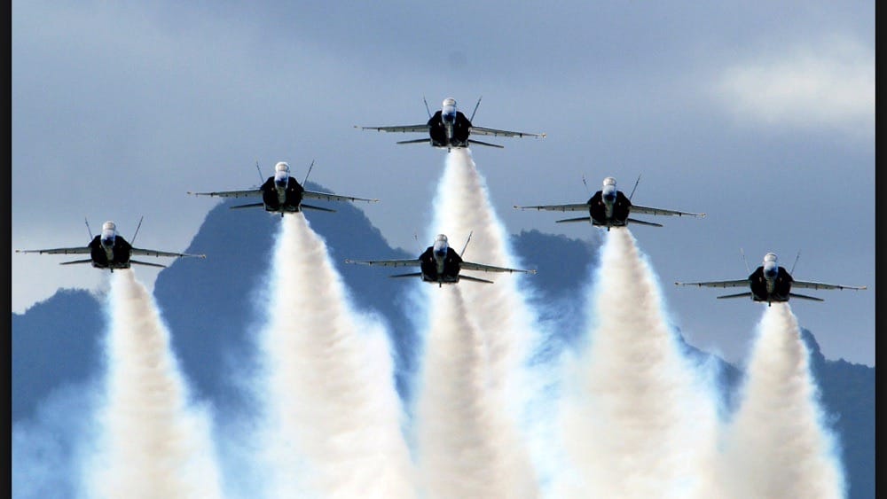 TUSCALOOSA REGIONAL AIRPORT - 11 Photos - 7601 Robert Cardinal Airport ...