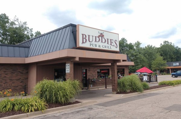 BUDDIES PUB & GRILL - Updated August 2025 - 15 Photos & 39 Reviews ...
