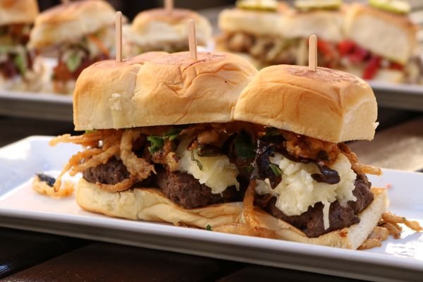 RIVERSIDE CLUBHOUSE - Updated January 2026 - 869 Photos & 765 Reviews ...