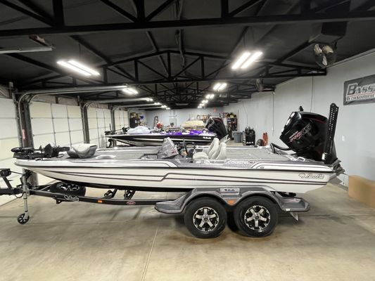 TEXAS BOAT WORKS - Updated October 2025 - 19 Photos - 7619 Jacksboro ...