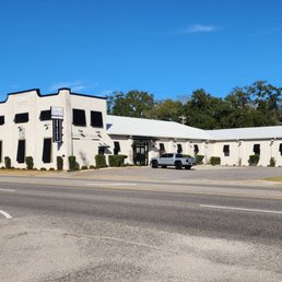 LOCAL AND COMPANY FOOD+DRINK - Updated January 2026 - 275 Photos & 220 ...