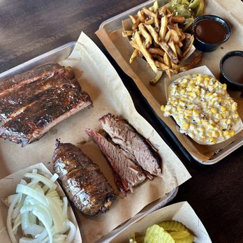 THE ORIGINAL ROY HUTCHINS BARBEQUE - Updated July 2025 - 584 Photos ...