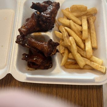 THE REGGAE GRILL - Updated December 2025 - 192 Photos & 79 Reviews ...