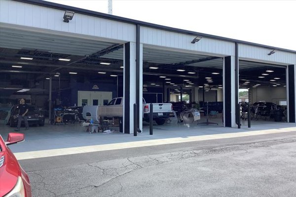 HIGHLAND BODY SHOP - Updated December 2025 - 19 Photos - 8529 1st St ...