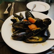 FIGS - 235 Photos & 322 Reviews - 2501 Meredith St, Philadelphia ...