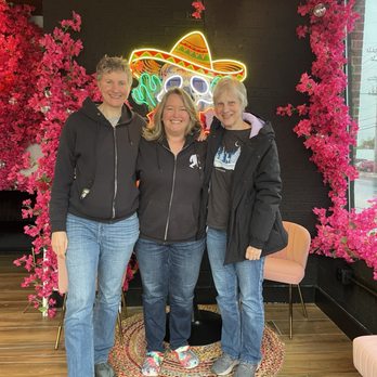 BIRRIA LOVE - Updated January 2025 - 148 Photos & 45 Reviews - 1742 E ...