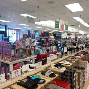 TARGET - Updated August 2025 - 129 Photos & 29 Reviews - 3570 Harden ...