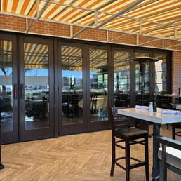 THE COLLINS SMALL BATCH KITCHEN - Updated December 2025 - 822 Photos ...