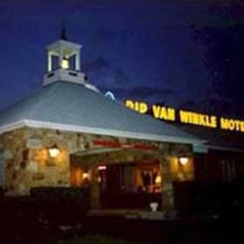 RIP VAN WINKLE MOTEL - Updated December 2025 - 184 Broadview Ave ...
