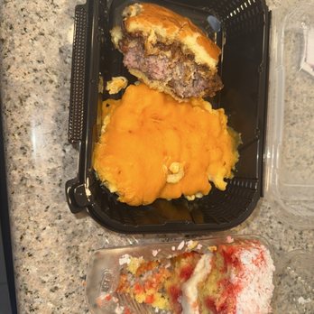 THE MAPLE PIG - Updated December 2025 - 18 Photos & 10 Reviews - 710 ...