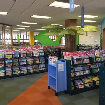 WESTMONT PUBLIC LIBRARY - Updated December 2025 - 18 Photos & 19 ...