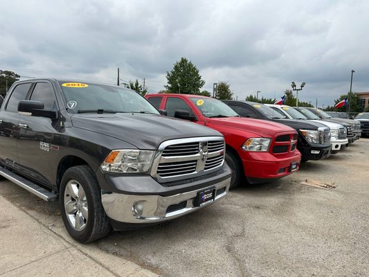 LA PULGA DE AUTOS - Updated October 2025 - 712 S Buckner Blvd, Dallas ...