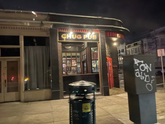 CHUG PUB - Updated July 2025 - 197 Photos & 332 Reviews - 1849 Lincoln ...