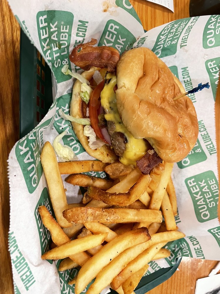 QUAKER STEAK & LUBE - 58 Photos & 48 Reviews - 5300 Riverside Dr ...