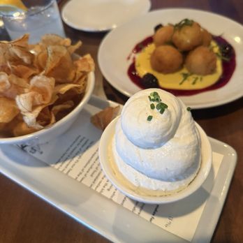 POSTERO - Updated September 2025 - 374 Photos & 339 Reviews - 401 N ...