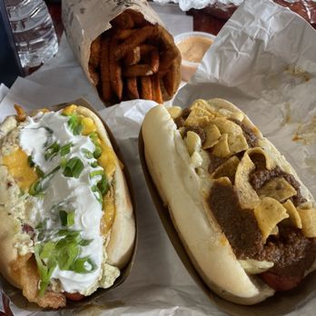 RILEY’S HOT DOG & BURGER GOURMET - Updated May 2024 - Yelp