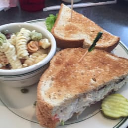 HUBBARD AVENUE DINER - Updated October 2025 - 271 Photos & 400 Reviews ...