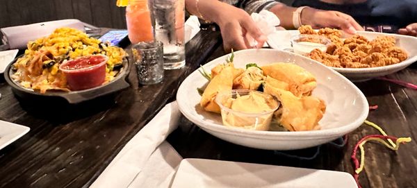 LITTLE PUB - Updated August 2024 - 241 Photos & 165 Reviews - 10 ...