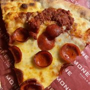 MONEYLINE PIZZA & BAR - 1201 Photos & 914 Reviews - 3730 Las Vegas Blvd ...