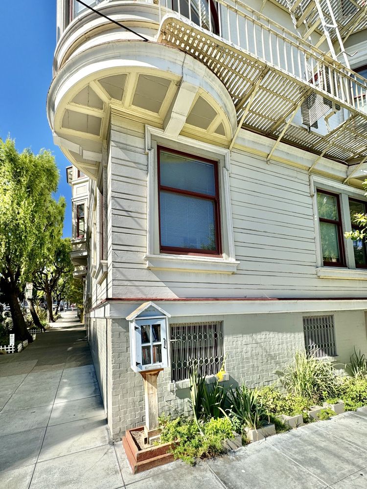 LITTLE FREE LIBRARY - Updated February 2025 - 10 Photos - Lower Haight ...