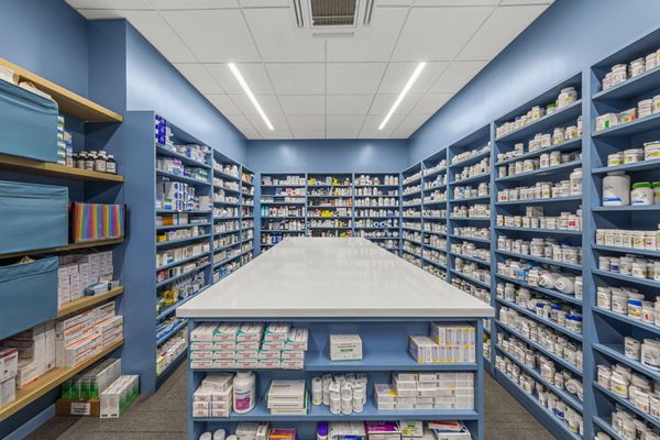 MANNINGS 8TH AVE PHARMACY - Updated December 2025 - 6402 8th Ave ...